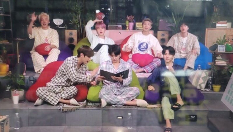 What Is The KPOP Fan Meeting? Let’s Meet TXT! ⭐ - ZEP Blog